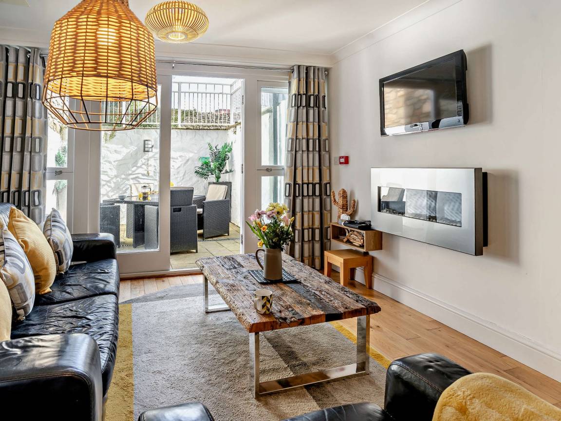 Cottage ∙ 2 Bedrooms ∙ 4 Guests - Tenby