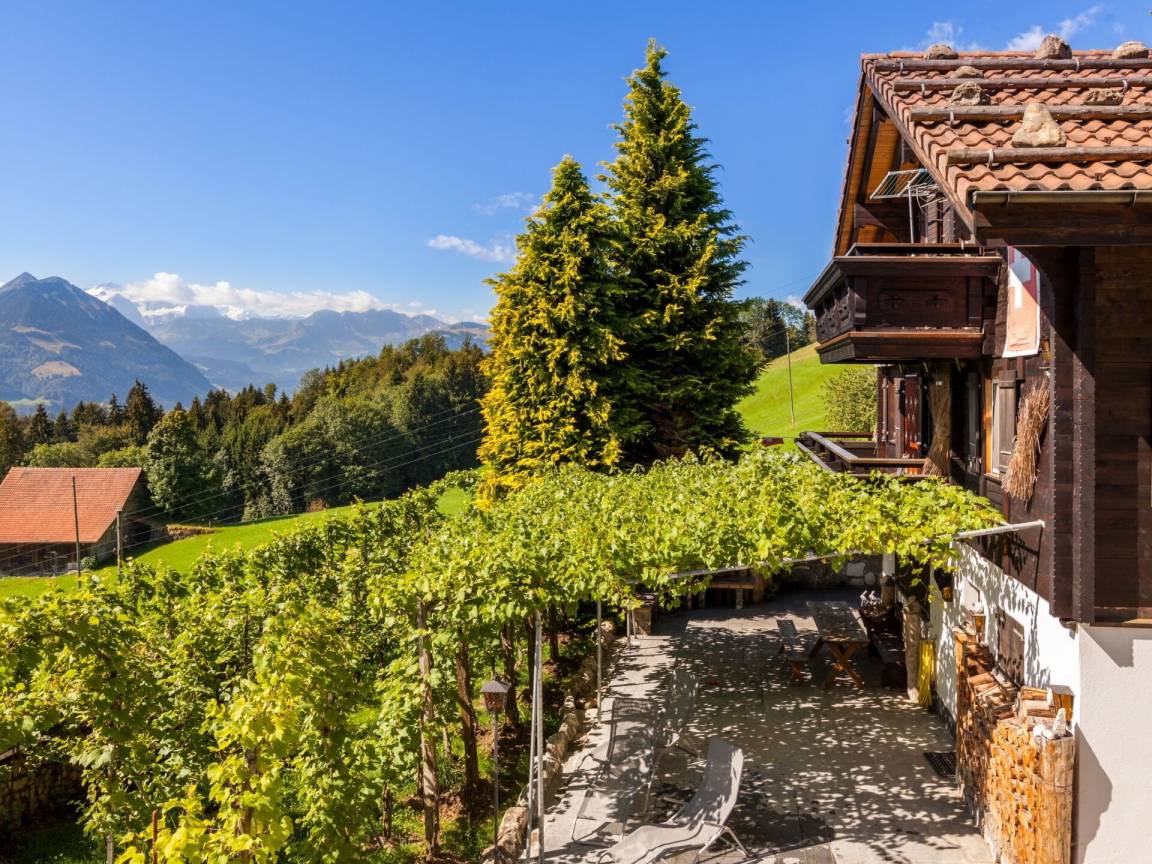110 M² Ferienhaus ∙ 3 Schlafzimmer ∙ 6 Gäste - Kanton Obwalden
