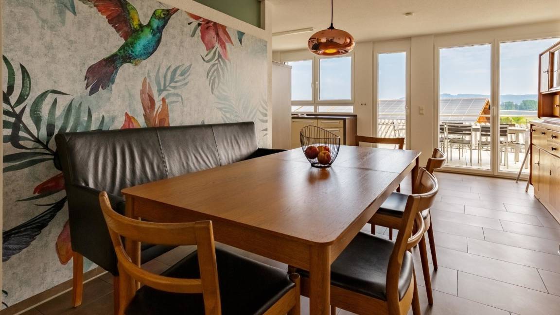 120 M² Apartment ∙ 2 Bedrooms ∙ 4 Guests - Meersburg