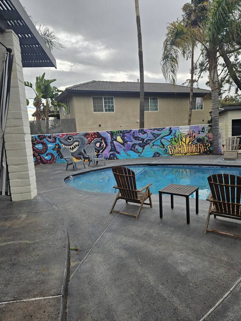 195 M² House ∙ 3 Bedrooms ∙ 3 Guests - Bakersfield, CA