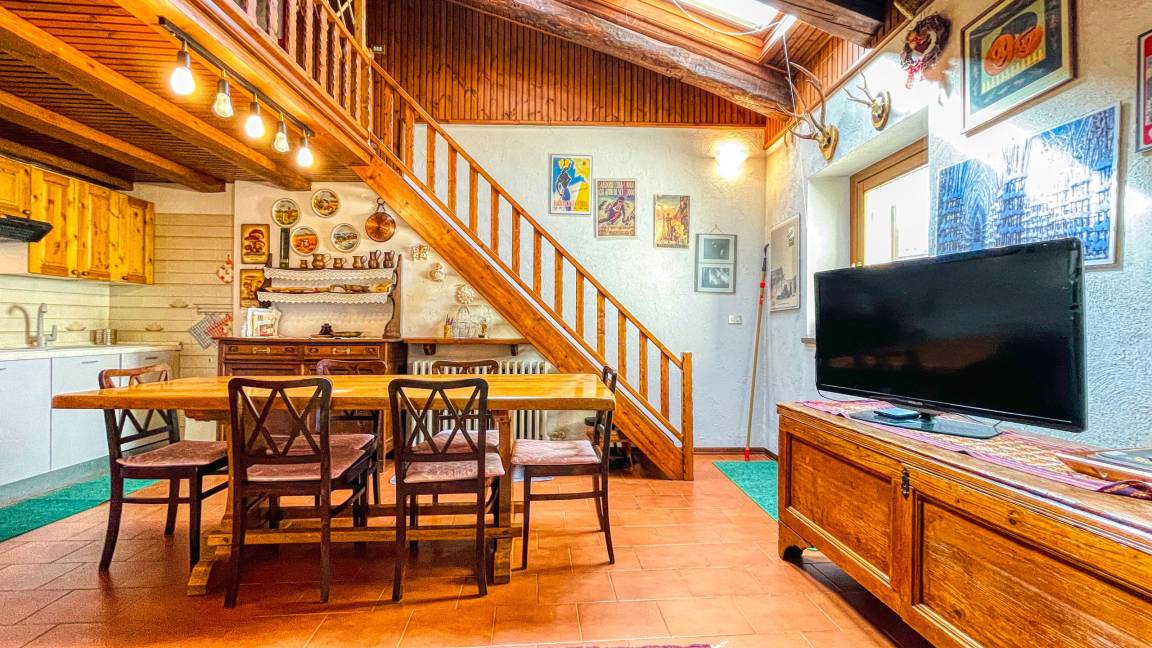 65 M² Appartement ∙ 3 Chambres ∙ 6 Personnes - Névache