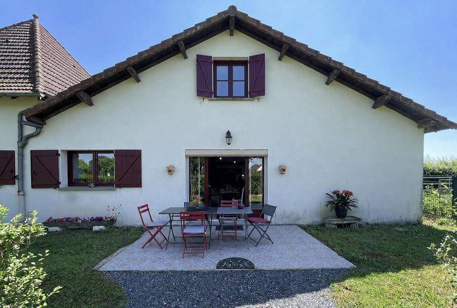 120 M² Gîte ∙ 2 Chambres ∙ 5 Personnes - Dompierre-sur-Besbre