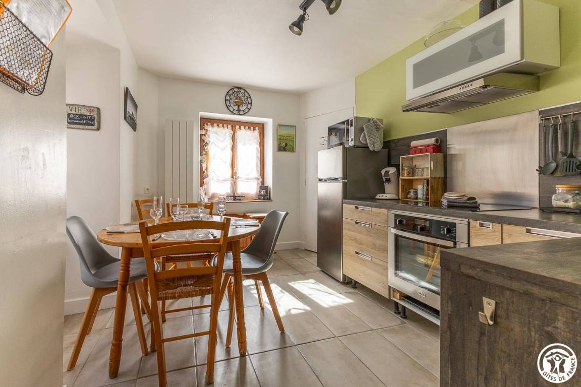 72 M² Gîte ∙ 3 Chambres ∙ 5 Personnes - Issoire