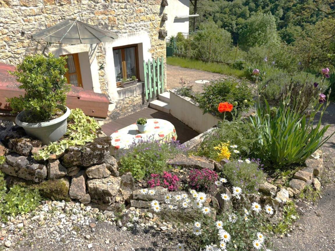 96 M² Gîte ∙ 3 Chambres ∙ 5 Personnes - Ambérieu-en-Bugey