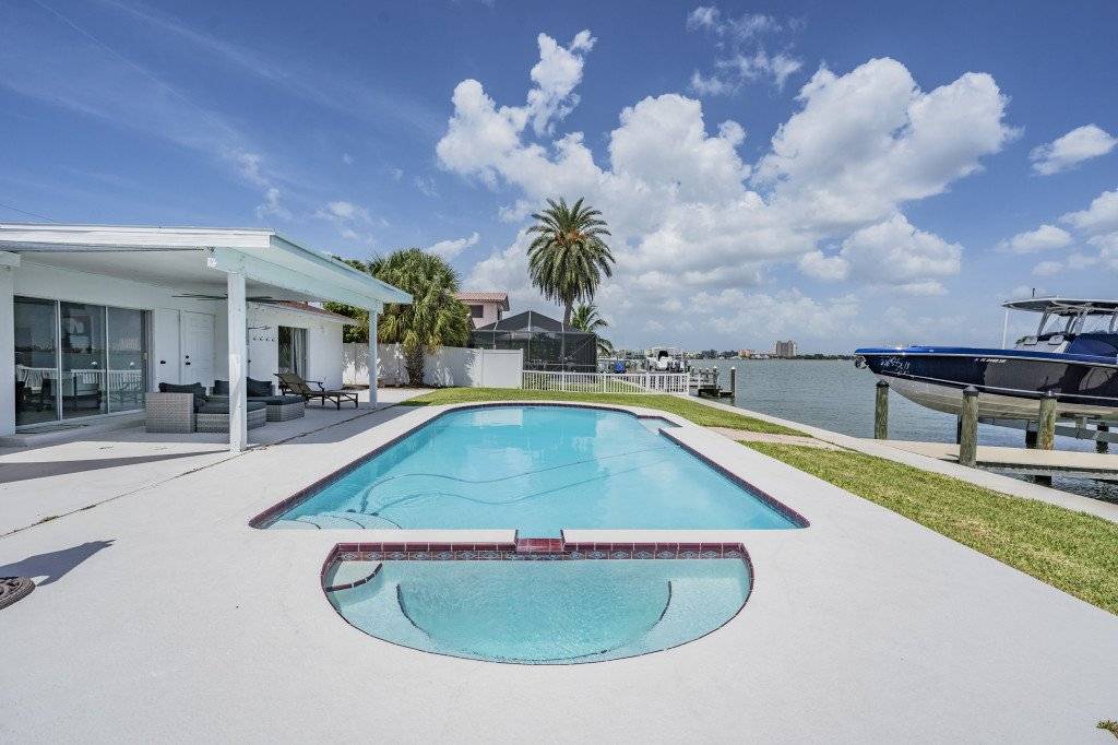 125 M² Maison De Vacances ∙ 2 Chambres ∙ 5 Personnes - Treasure Island, FL