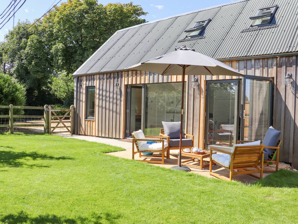 Cottage ∙ 2 Bedrooms ∙ 4 Guests - Dover