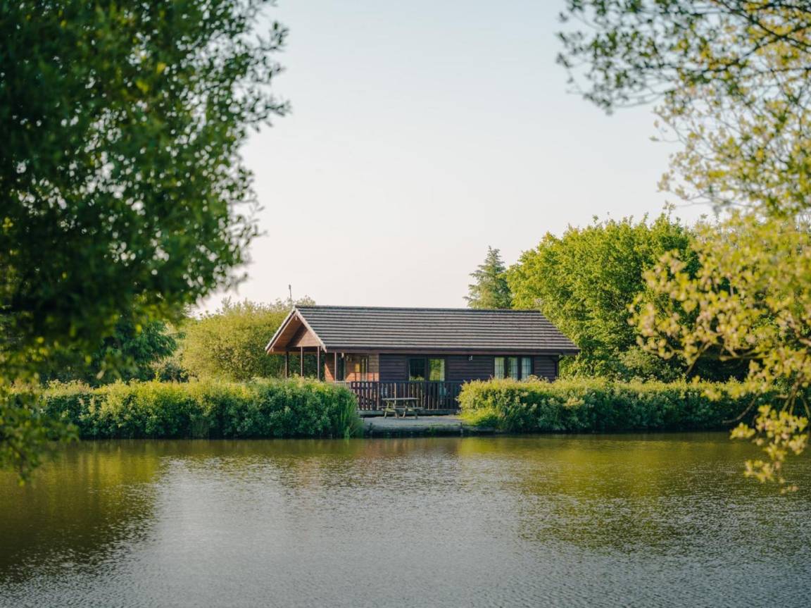 Lodge ∙ 2 Bedrooms ∙ 4 Guests - Cornwall