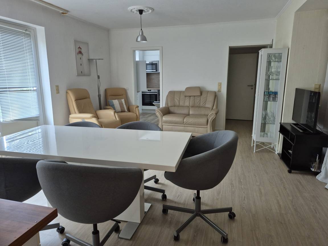 89 M² Ferienwohnung ∙ 2 Schlafzimmer ∙ 5 Gäste - Lensahn