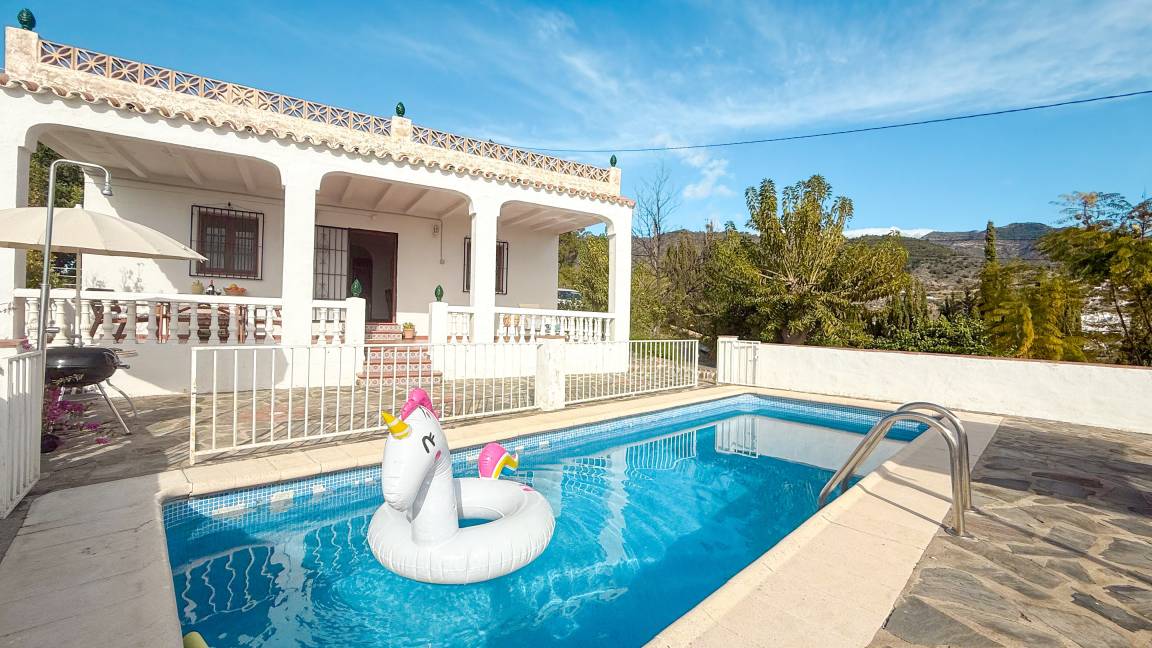 60 M² Villa ∙ 2 Bedrooms ∙ 4 Guests - Frigiliana
