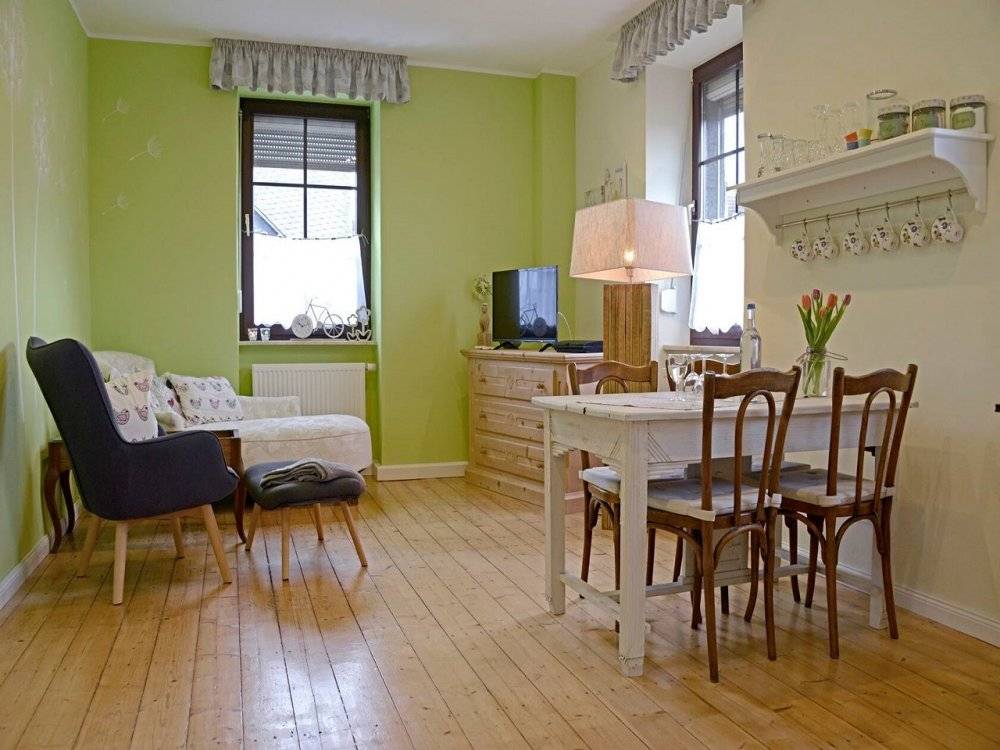 47 M² Ferienwohnung ∙ 1 Schlafzimmer ∙ 2 Gäste - Polch