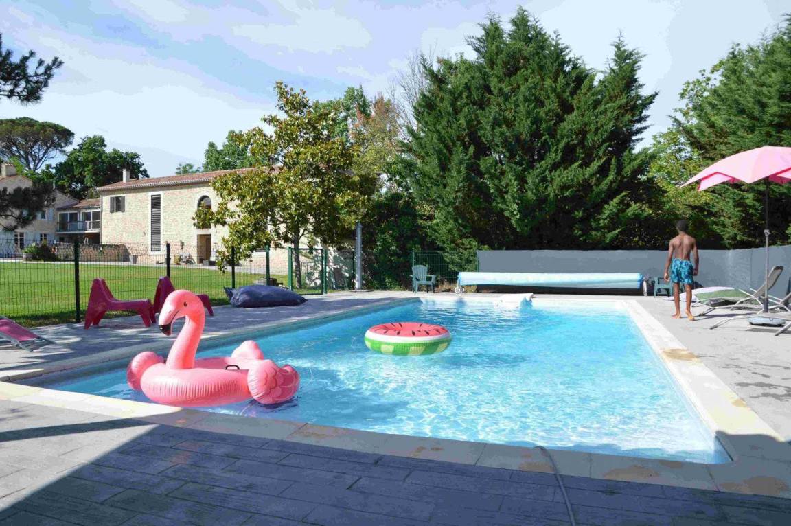 105 M² Gîte ∙ 3 Chambres ∙ 6 Personnes - Castres