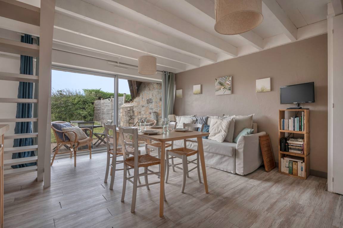 50 M² Ferienhaus ∙ 2 Schlafzimmer ∙ 5 Gäste - Arzon