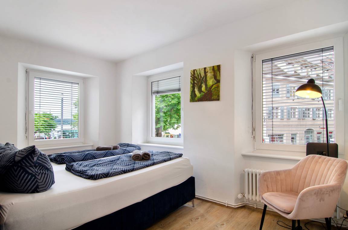 45 M² Ferienwohnung ∙ 1 Schlafzimmer ∙ 3 Gäste - Owingen