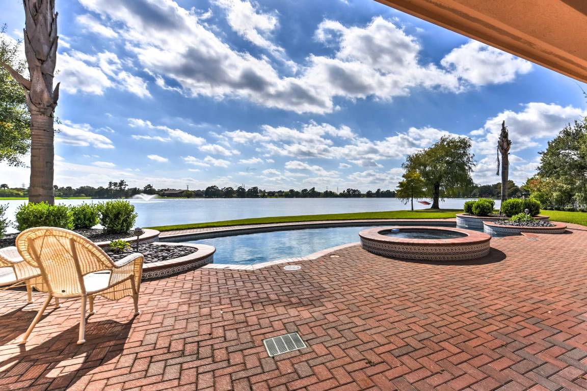 448 M² House ∙ 5 Bedrooms ∙ 12 Guests - University of Texas, Houston