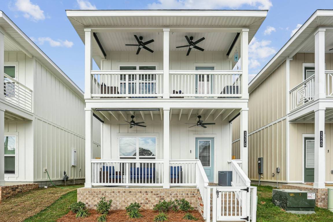 163 M² House ∙ 3 Bedrooms ∙ 8 Guests - Pensacola, FL
