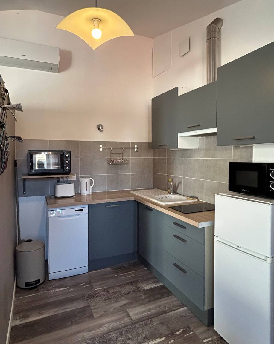 23 M² Appartement ∙ 1 Slaapkamer ∙ 2 Gasten - Saujon