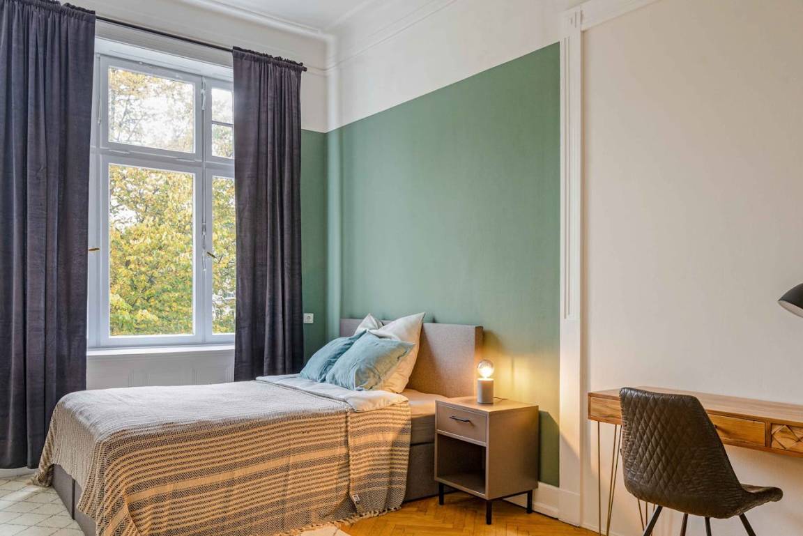 161 M² Private Room ∙ 1 Bedroom ∙ 1 Guest - Hamburg