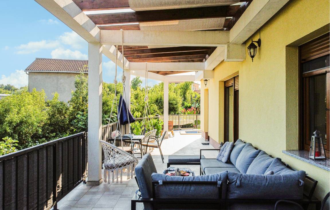 180 M² Ferienhaus ∙ 4 Schlafzimmer ∙ 8 Gäste - Njivice