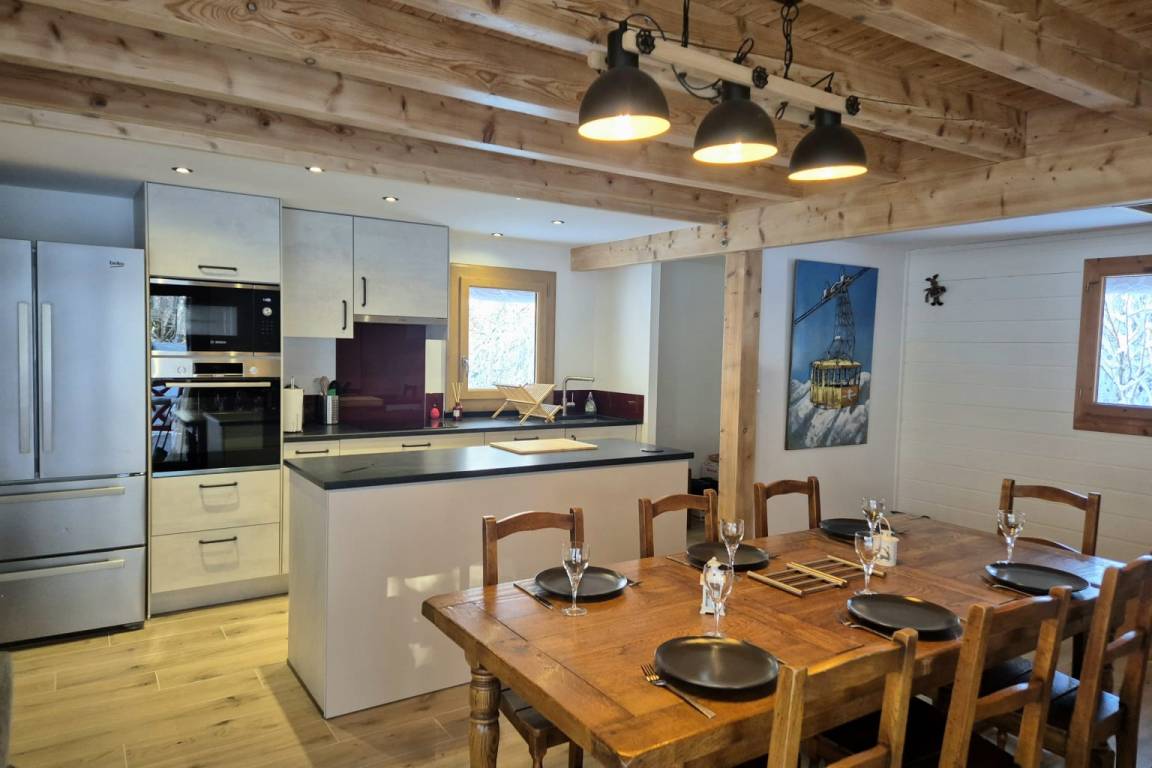 Chalet ∙ 3 Bedrooms ∙ 6 Guests - Chambéry