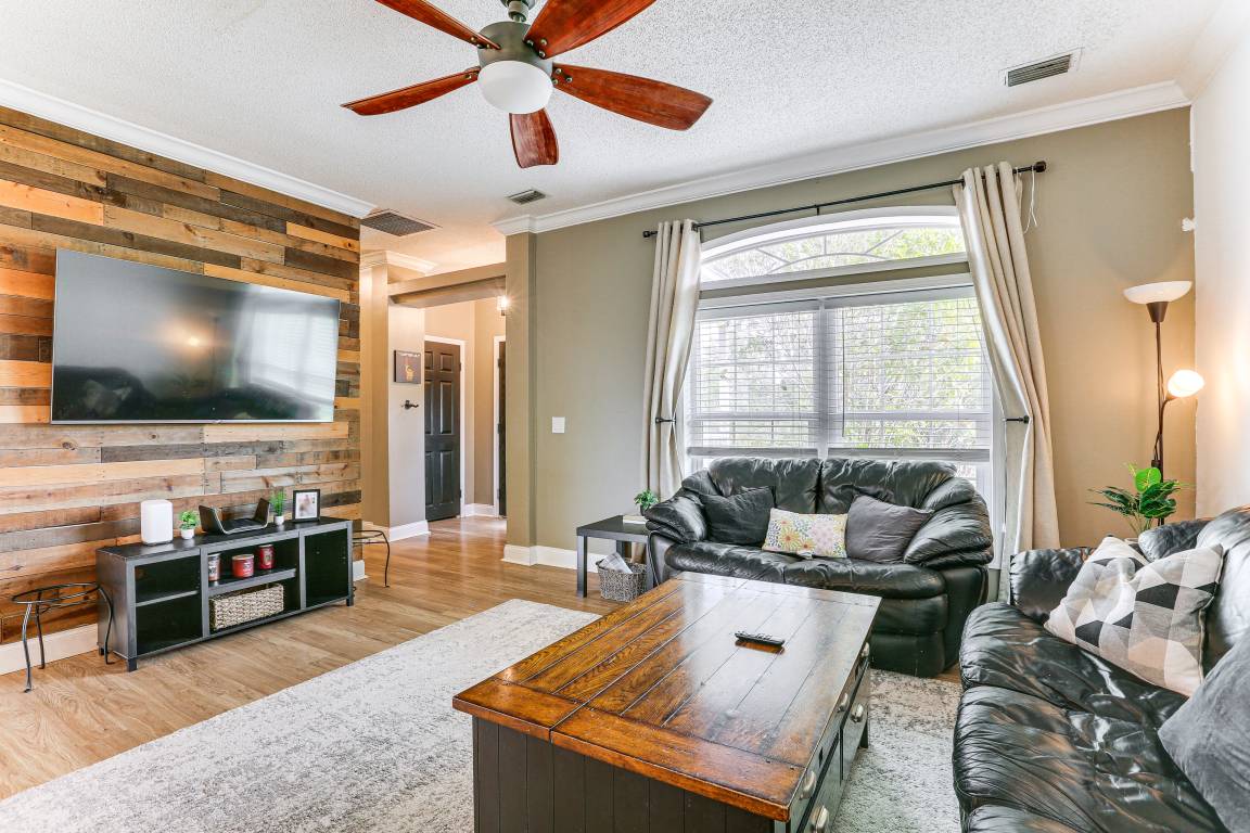 157 M² House ∙ 3 Bedrooms ∙ 6 Guests - Lehigh Acres, FL
