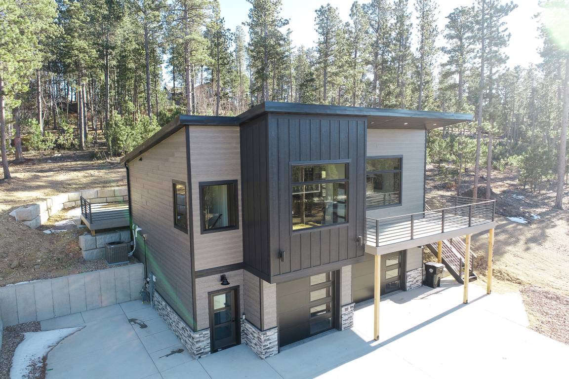 269 M² Cabin ∙ 4 Bedrooms ∙ 8 Guests - Deadwood, SD