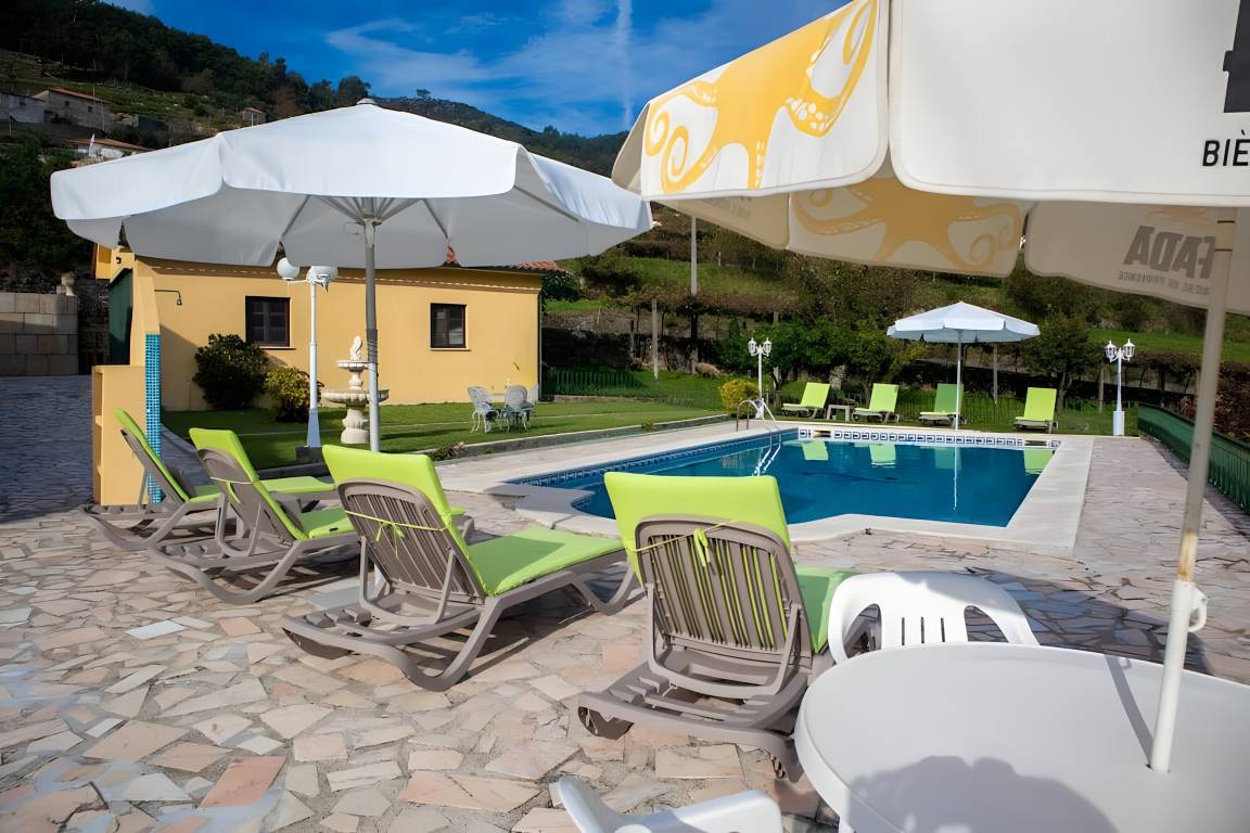 200 M² Villa ∙ 3 Habitaciones ∙ 8 Huéspedes - Paredes de Coura