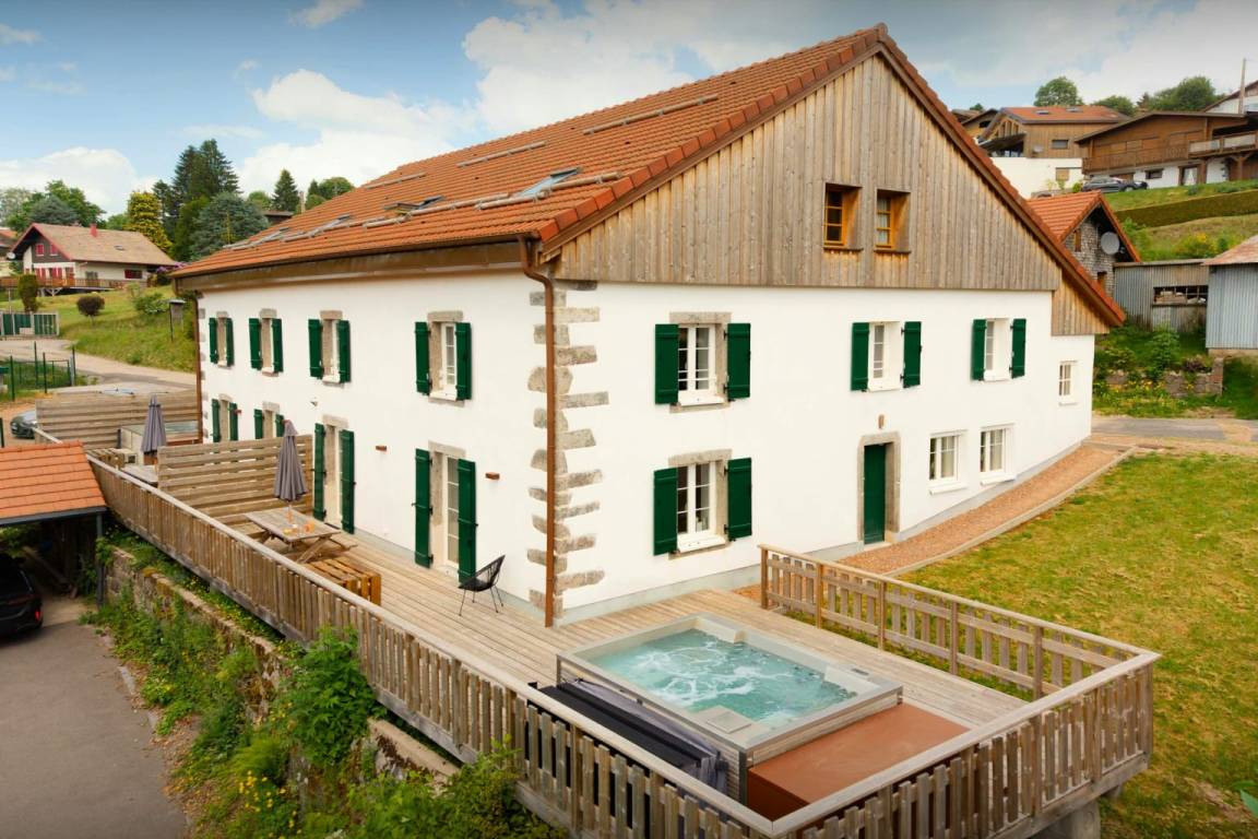 155 M² Chalet ∙ 4 Slaapkamers ∙ 10 Gasten - Vosges