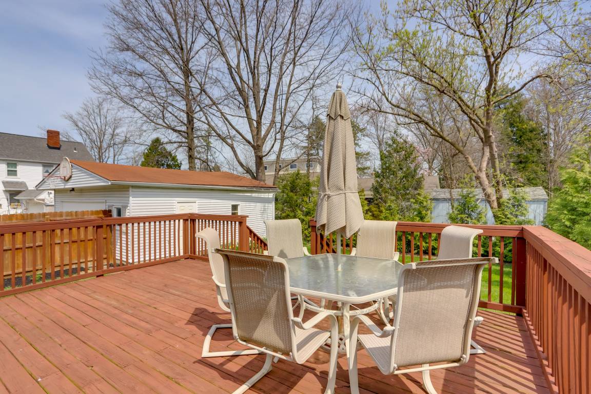 167 M² House ∙ 3 Bedrooms ∙ 6 Guests - Avon, OH