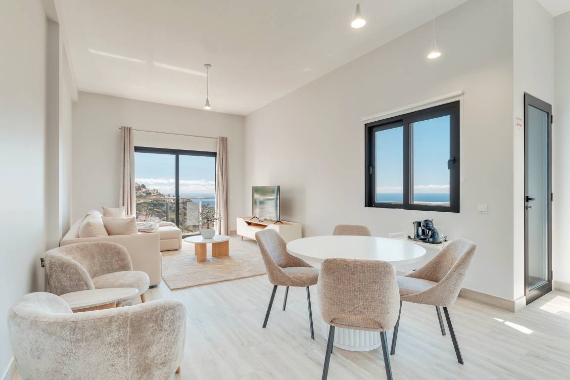 120 M² Apartamento ∙ 1 Habitación ∙ 4 Huéspedes - Ribeira Brava