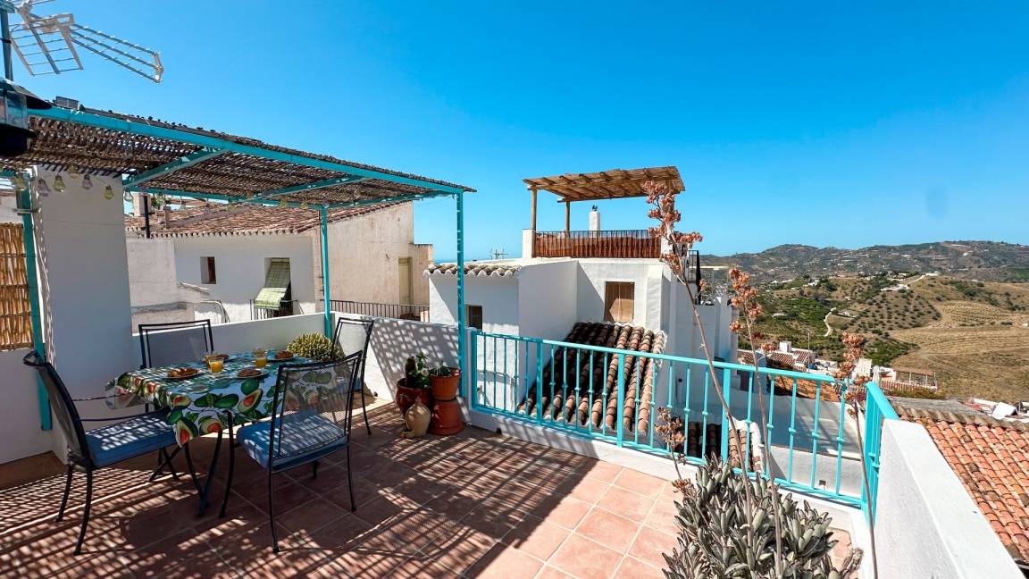 60 M² House ∙ 2 Bedrooms ∙ 4 Guests - Frigiliana