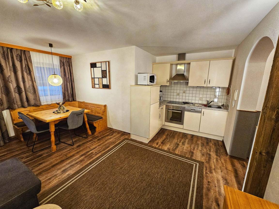 65 M² Apartment ∙ 2 Bedrooms ∙ 5 Guests - Stumm