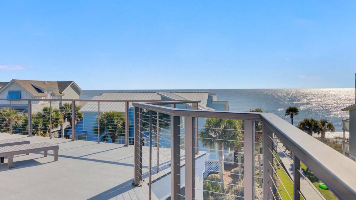 390 M² House ∙ 7 Bedrooms ∙ 12 Guests - Isle of Palms, SC