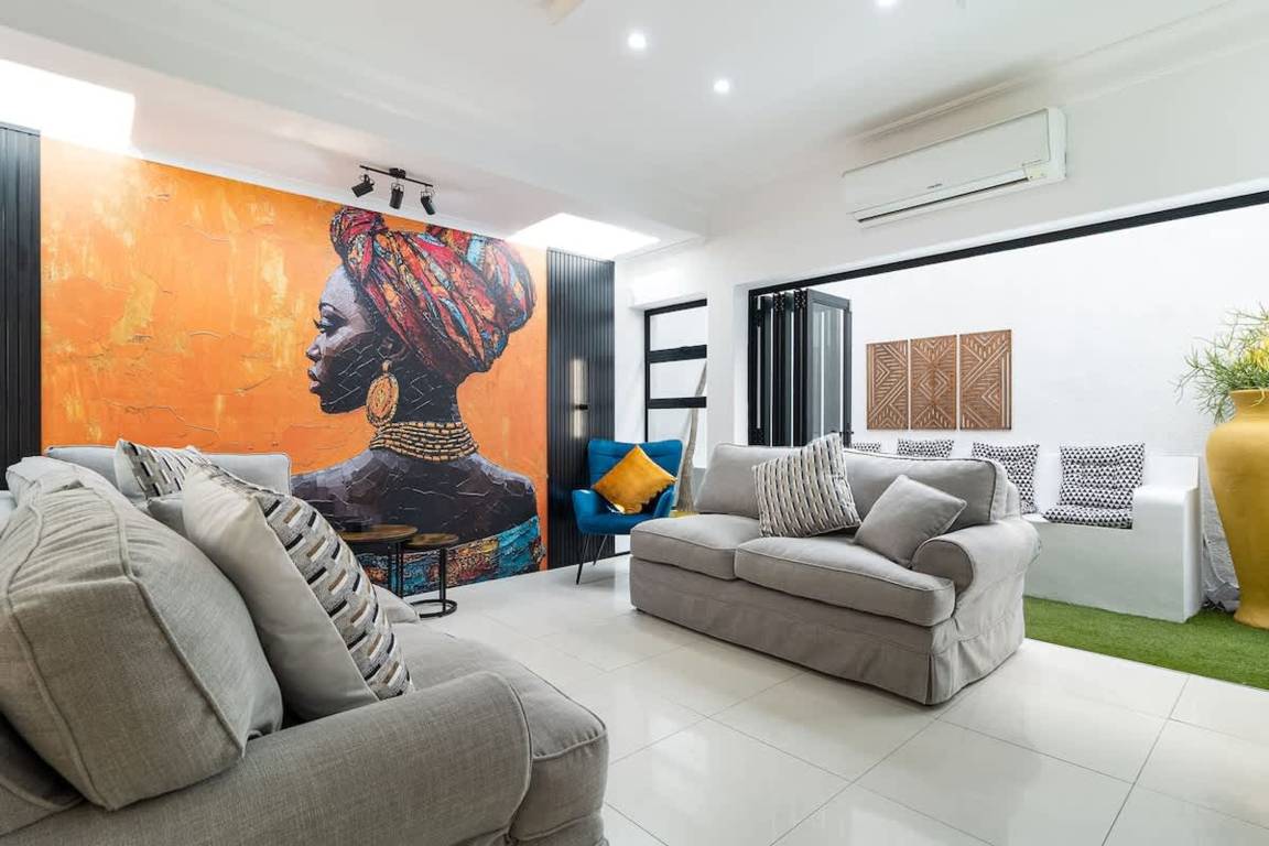 Apartment ∙ 4 Bedrooms ∙ 8 Guests - 캠스 베이