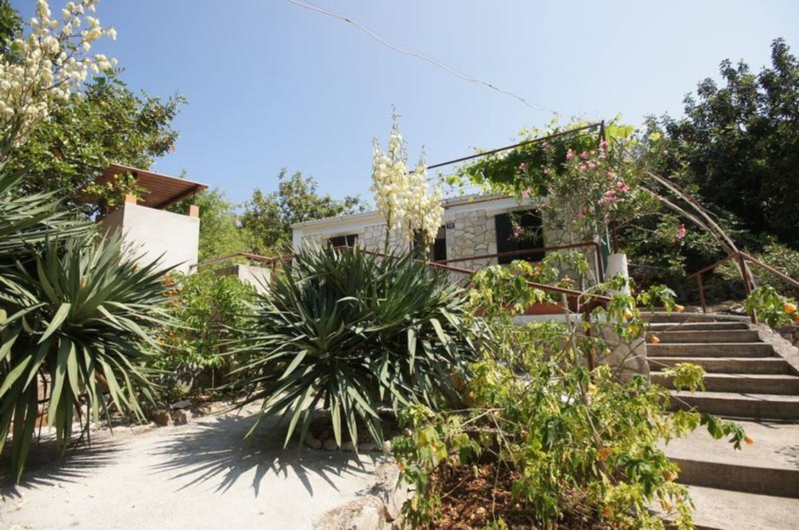 House ∙ 1 Bedroom ∙ 3 Guests - Vis