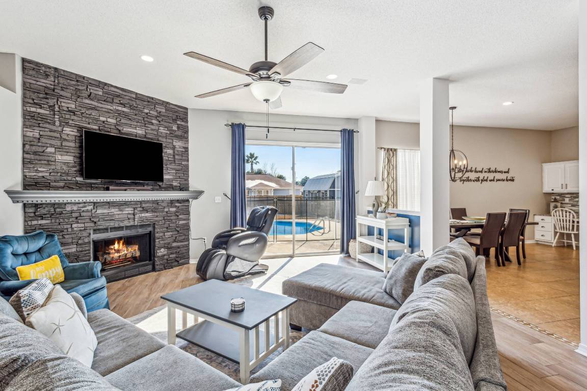 222 M² Maison De Vacances ∙ 4 Chambres ∙ 8 Personnes - Navarre, FL