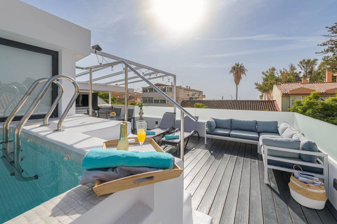 160 M² House ∙ 3 Bedrooms ∙ 6 Guests - Málaga