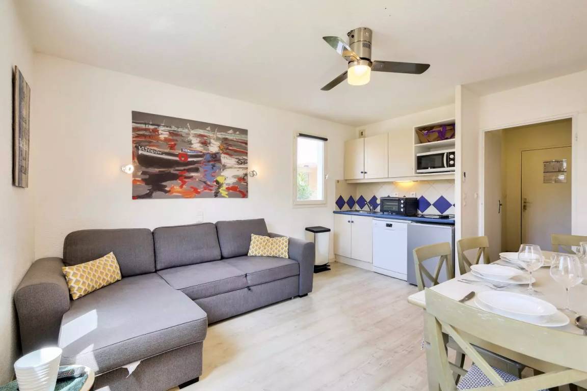 28 M² Apartment ∙ 1 Bedroom ∙ 6 Guests - Fréjus
