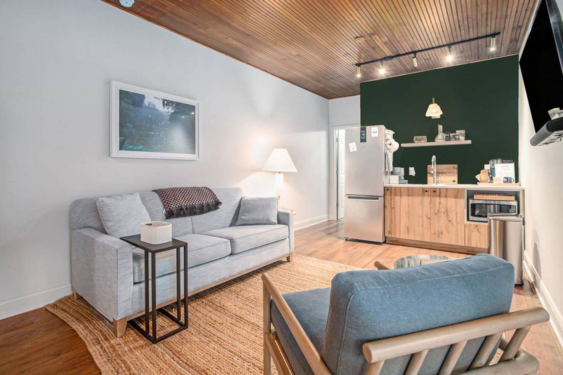 42 M² Apartment ∙ 4 Guests - Michigan City, IN