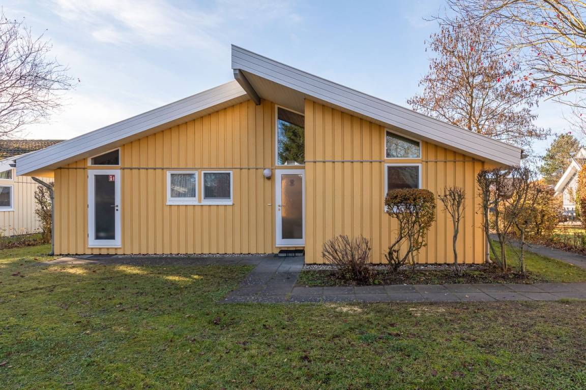 77 M² Ferienhaus ∙ 2 Schlafzimmer ∙ 4 Gäste - Mecklenburgische Seenplatte
