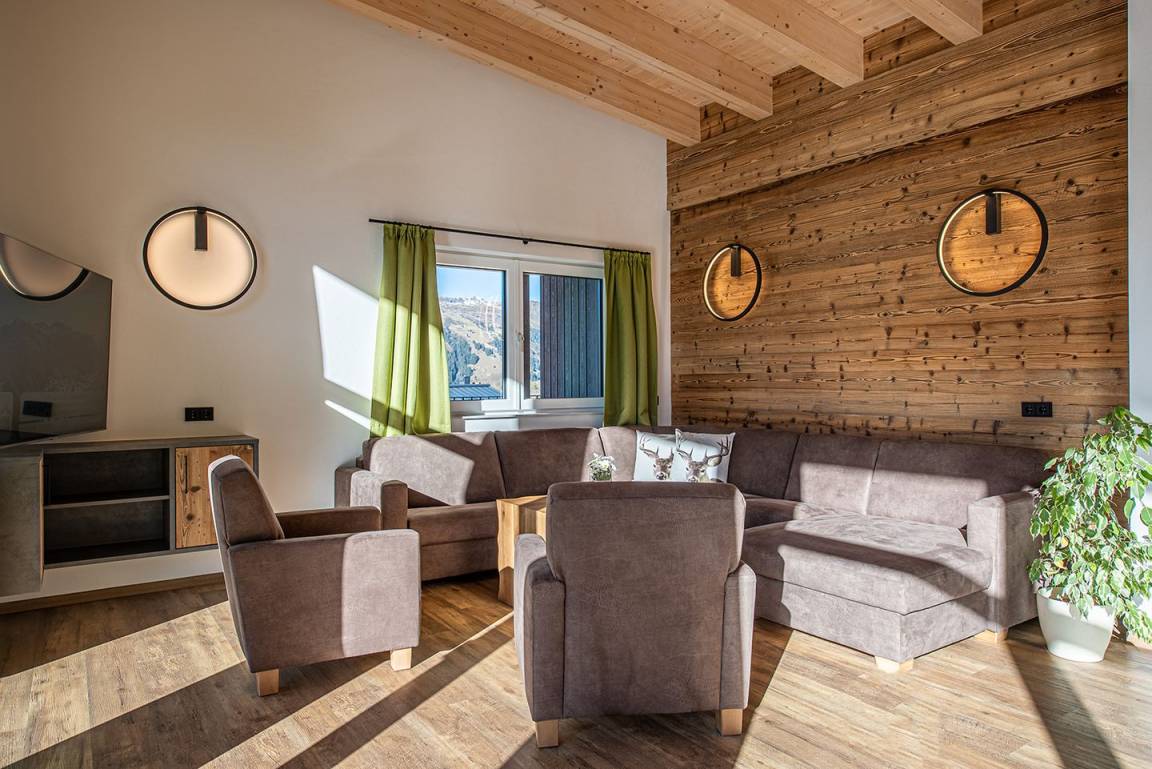 130 M² Ferienwohnung ∙ 3 Schlafzimmer ∙ 10 Gäste - Gerlos