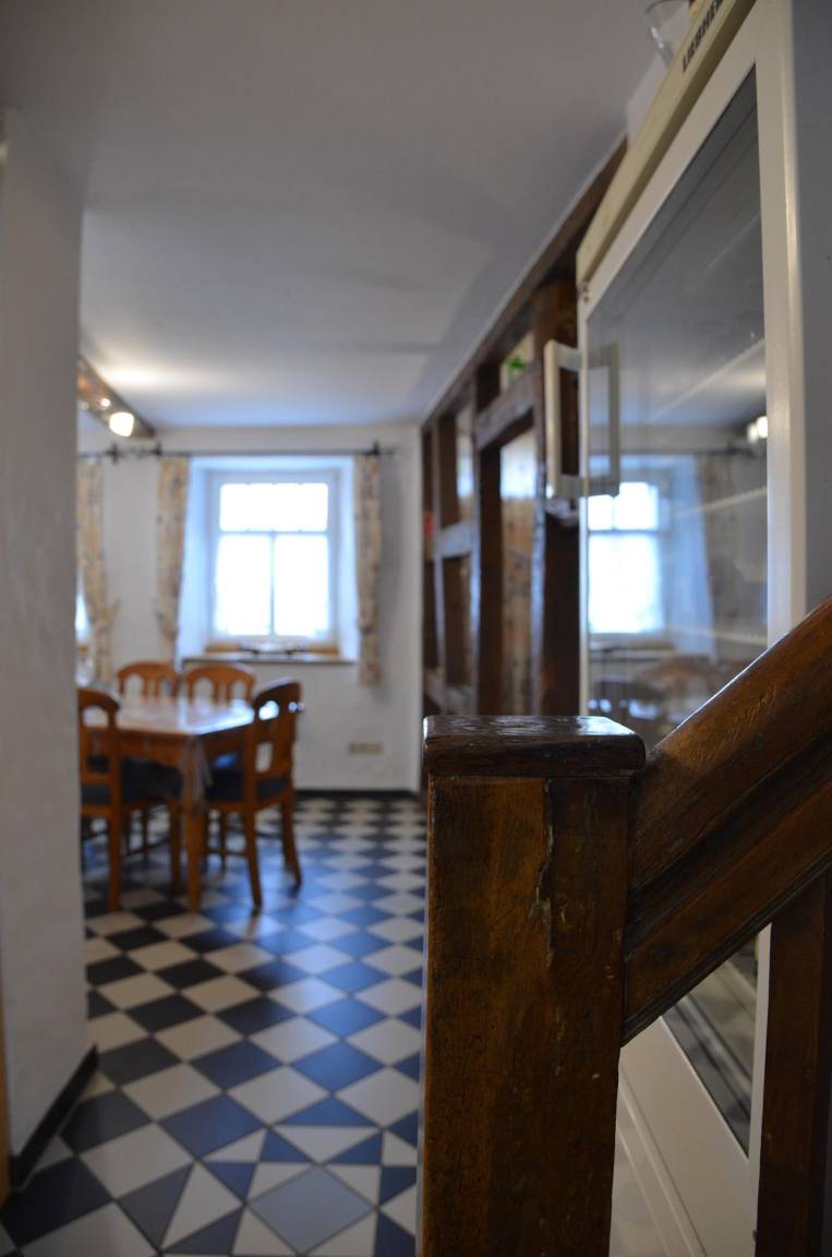 75 M² Ferienwohnung ∙ 1 Schlafzimmer ∙ 4 Gäste - Piesport