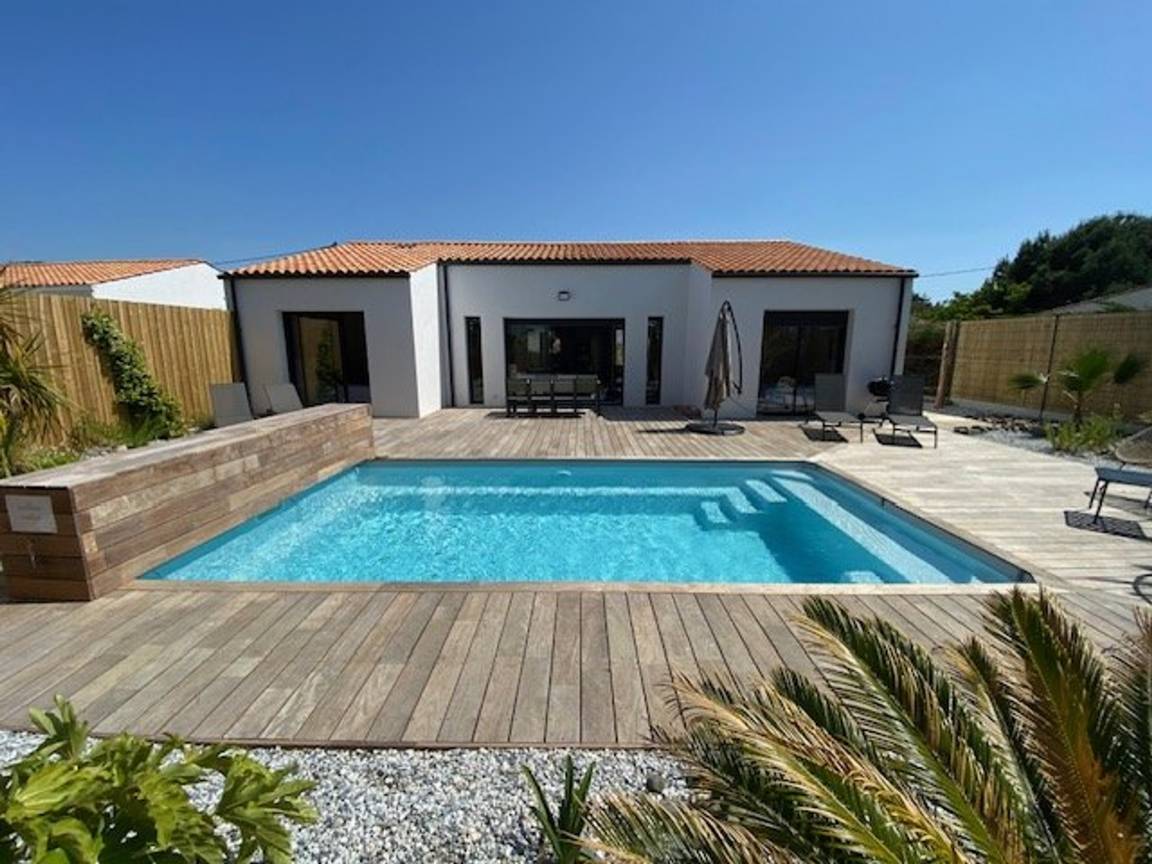 118 M² Maison De Vacances ∙ 4 Chambres ∙ 10 Personnes - Île d'Oléron