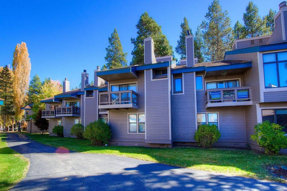 141 M² Condo ∙ 3 Bedrooms ∙ 8 Guests - Stateline, NV