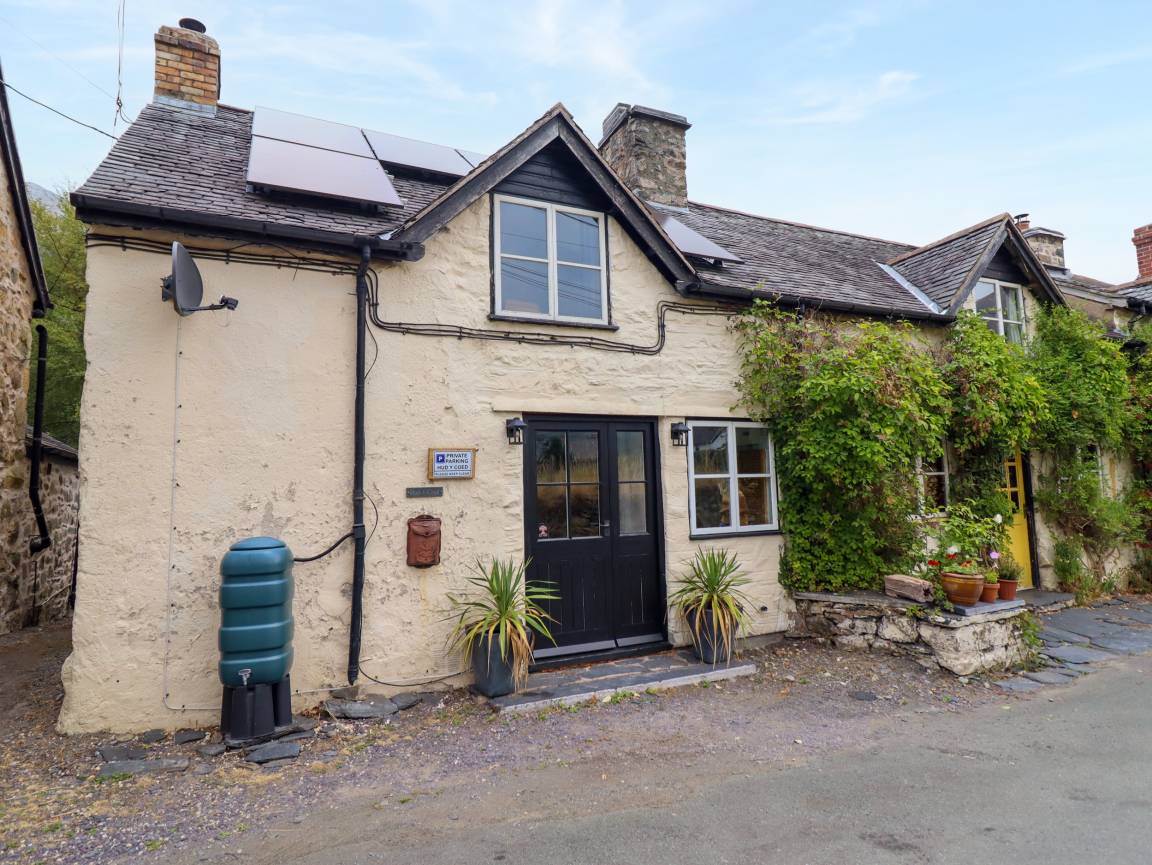 Cottage ∙ 2 Bedrooms ∙ 4 Guests - Lake Vyrnwy