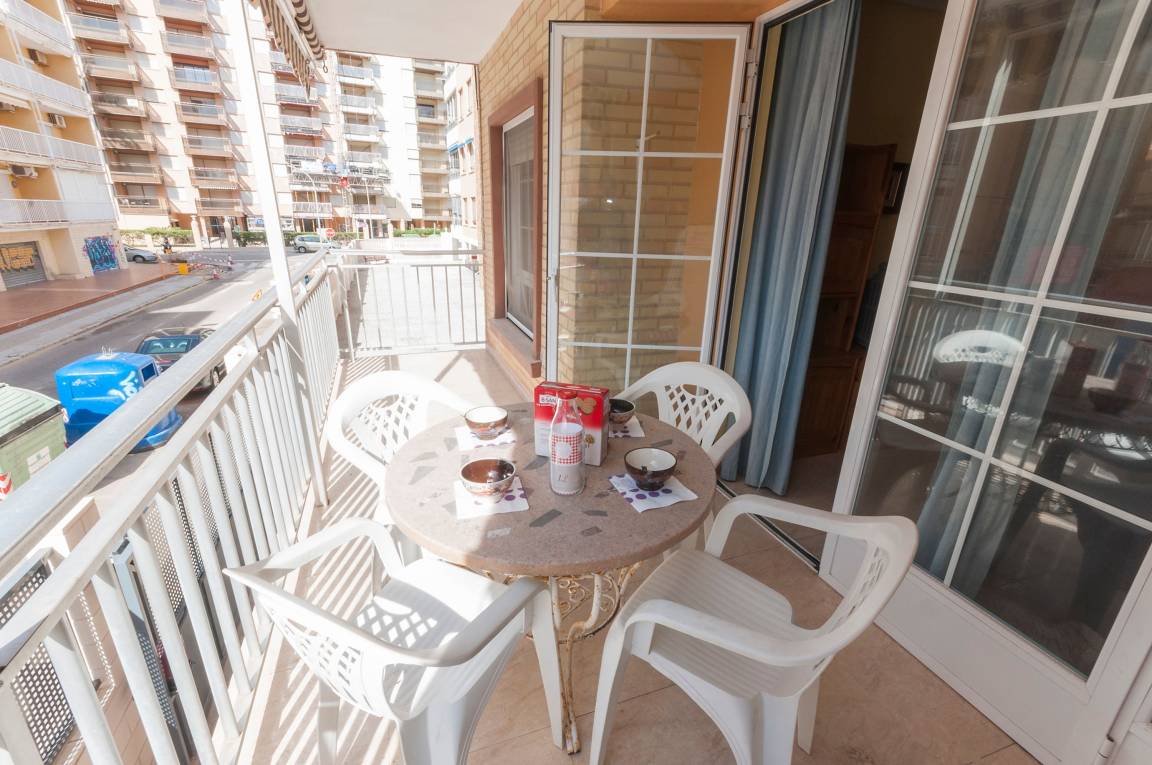 89 M² Apartamento ∙ 3 Habitaciones ∙ 6 Huéspedes - Gandía