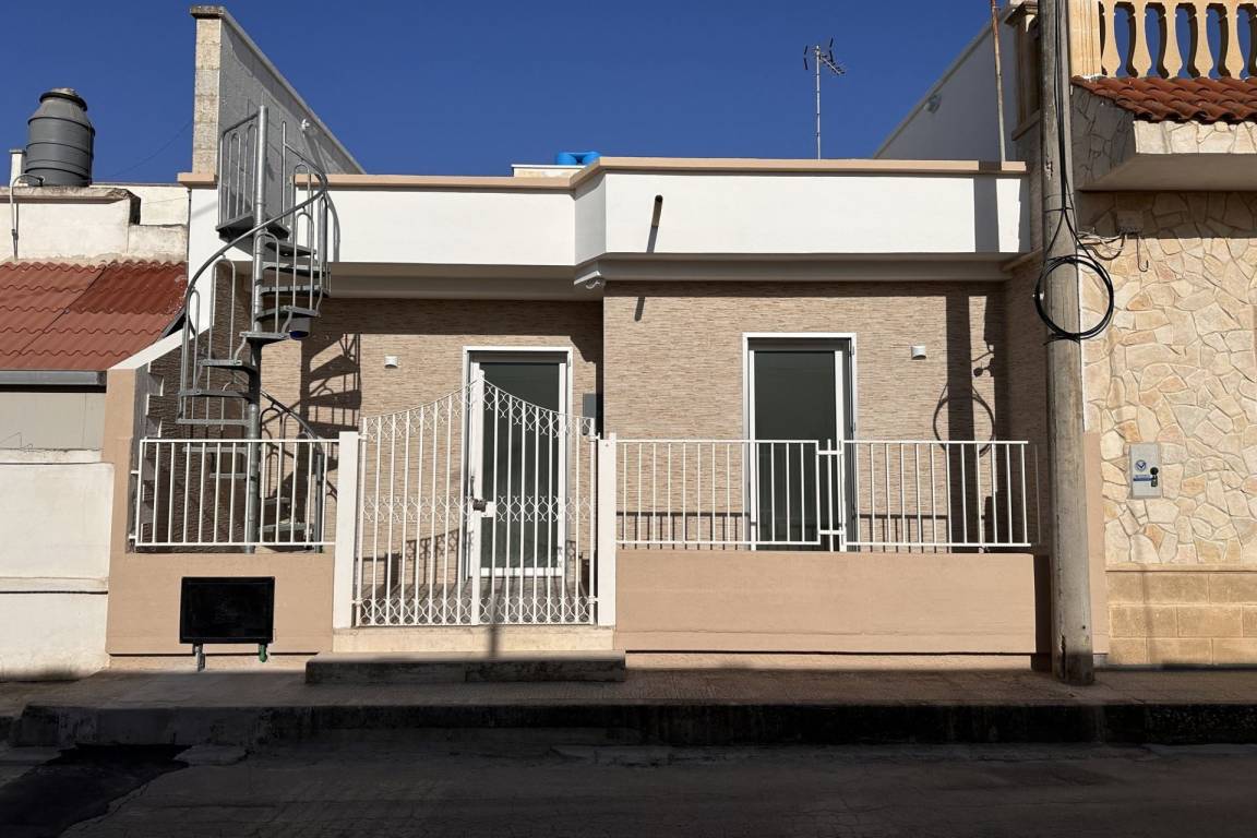 40 M² Ferienhaus ∙ 1 Schlafzimmer ∙ 4 Gäste - Torre Lapillo