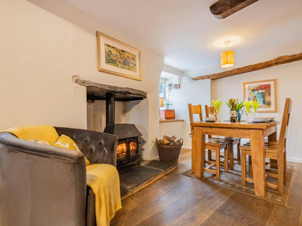 Cottage ∙ 2 Bedrooms ∙ 2 Guests - Newby Bridge