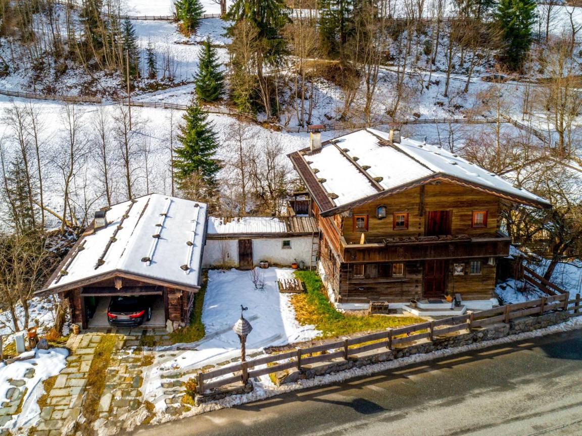 105 M² Ferienhaus ∙ 4 Schlafzimmer ∙ 7 Gäste - Auffach
