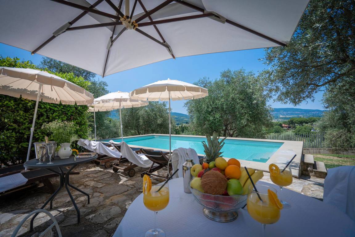 500 M² Villa ∙ 6 Habitaciones ∙ 14 Huéspedes - Chianciano Terme