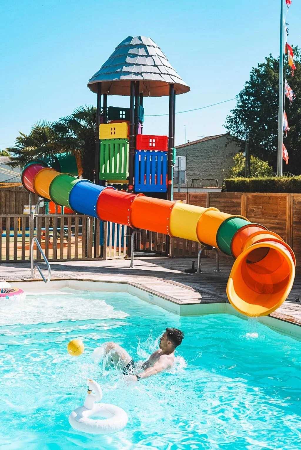 40 M² Camping ∙ 3 Chambres ∙ 6 Personnes - Surgères